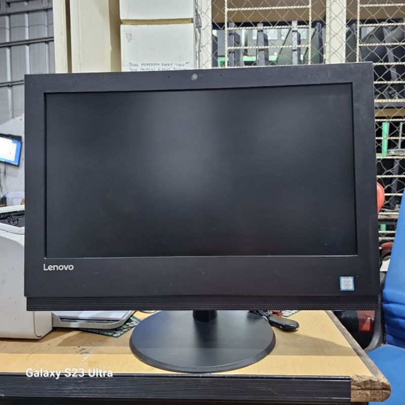 Jual PC AIO LENOVO V310S CORE i5 4570 RAM 16GB SSD 512GB DVD WIFI CAMERA 20 INCH MANTEP BANGET ...