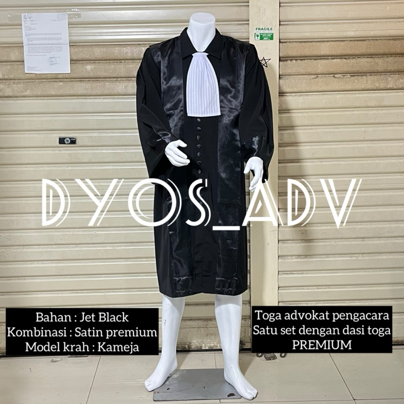 Jual Toga pengacara advokat jaksa bahan jet black (grade A) | Shopee ...