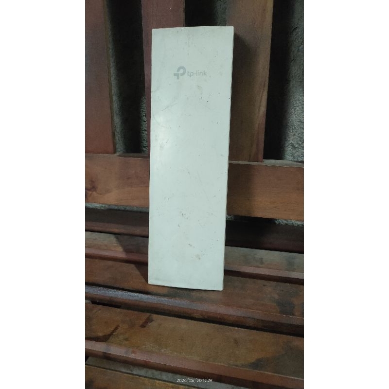 Jual cpe 220 tplink 2,4ghz bekas lengkap poe adaptor | Shopee Indonesia