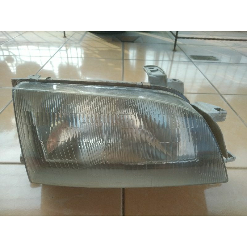 Jual Headlamp Lampu Depan Toyota Corona Kanan 93-97 Original Bekas ...