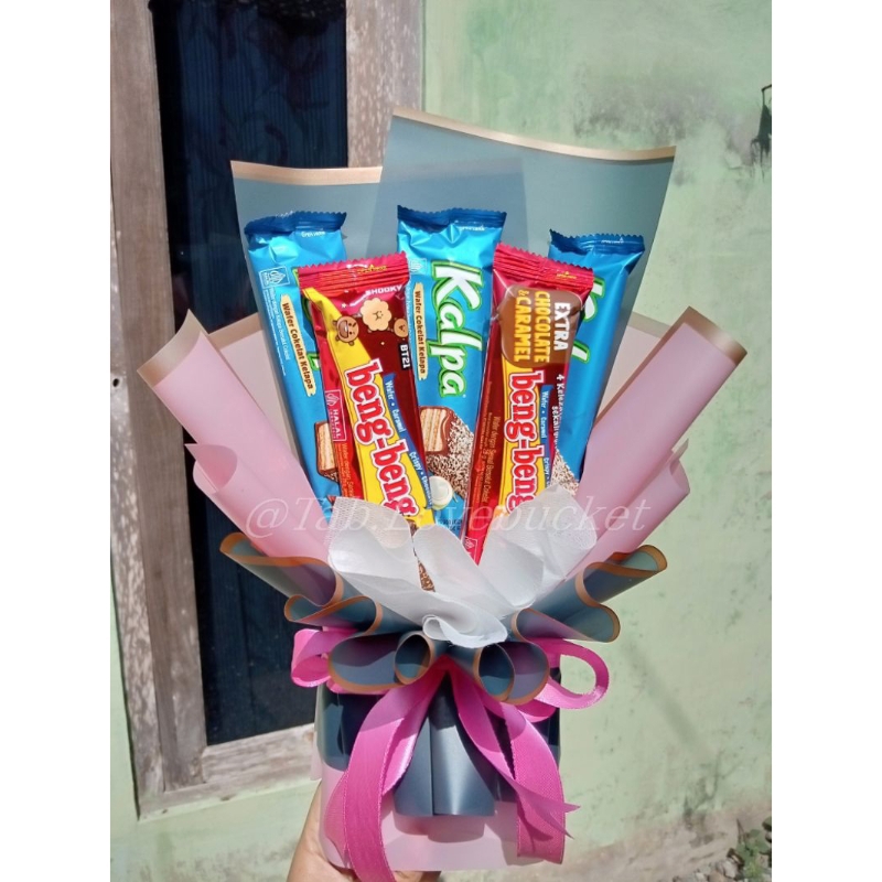 Jual BUKET COKLAT / BUCKET SNACK / BUKET SNACK BENG BENG / BUKET KALPA ...