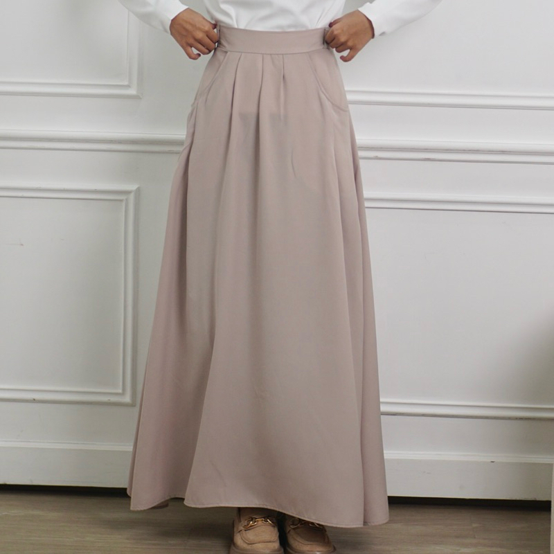 Jual Yuki Skirt | Rok panjang | Rok flowy | Rok polyester | Shopee ...