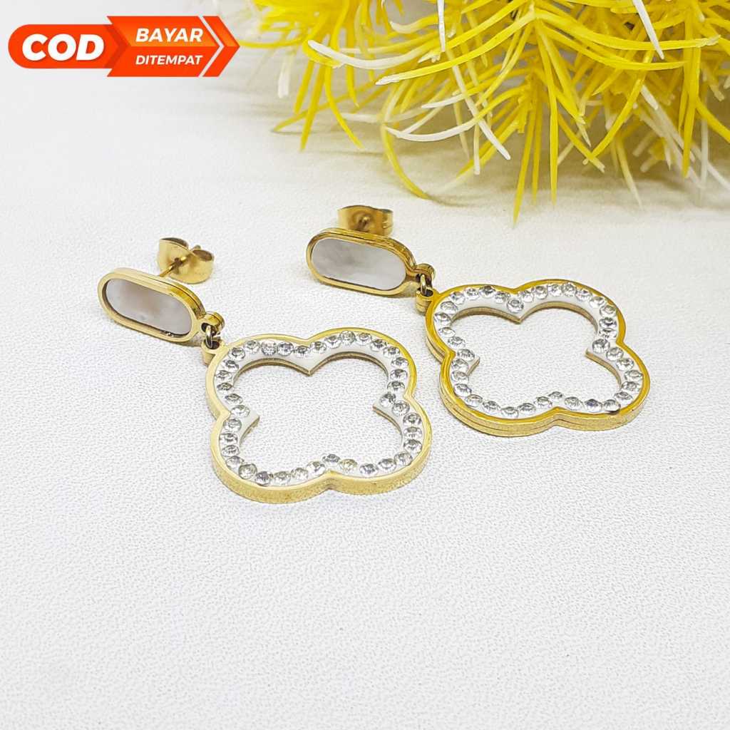 Jual mytitanium-anting titanium lapis emas cantik wanita dewasa ...