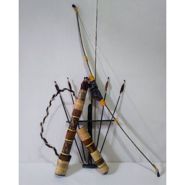 Jual BUSUR PANAH TRADISIONAL GRATIS 2 ARROW BISA JUGA BUAT DI PAKE ...