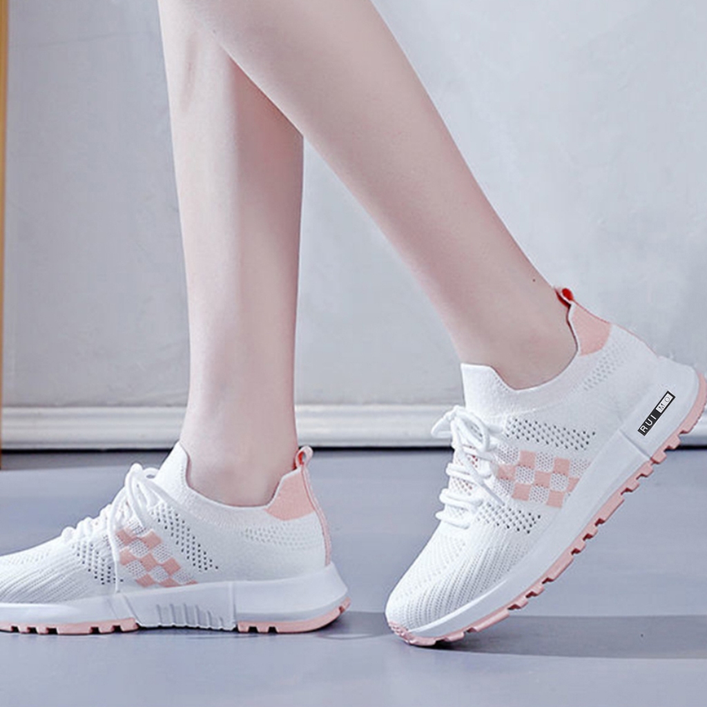 Jual Sepatu Sneakers Wanita Kekinian Terlaris - 991 | Shopee Indonesia