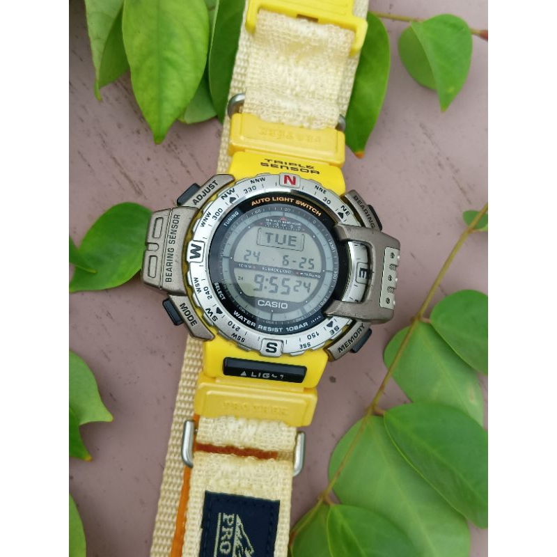 Jual Casio Protrek PRT 40IJ yellow | Shopee Indonesia