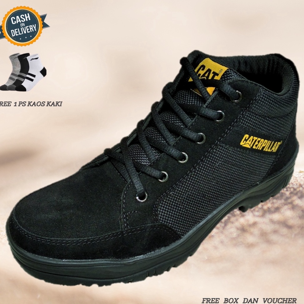 Jual Sepatu caterpilar Semi Boots Pria Keren Terbaru 222 Sepatu safety ...