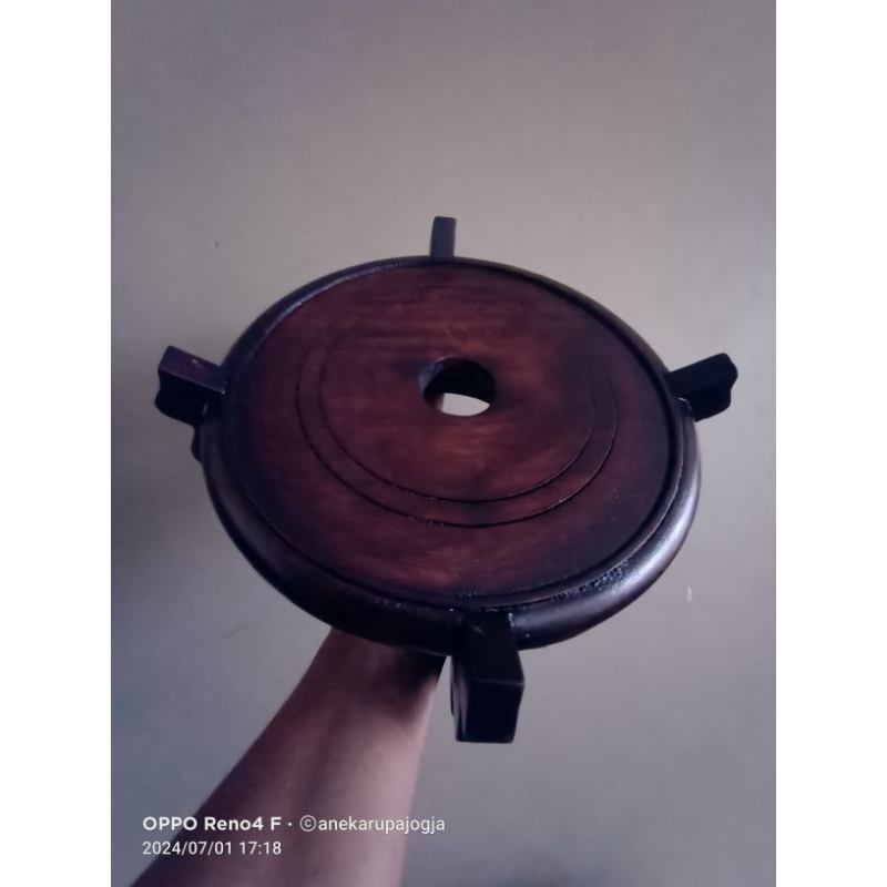 Jual kaki penyangga pot/aquarium kayu mahoni warna coklat tua | Shopee ...
