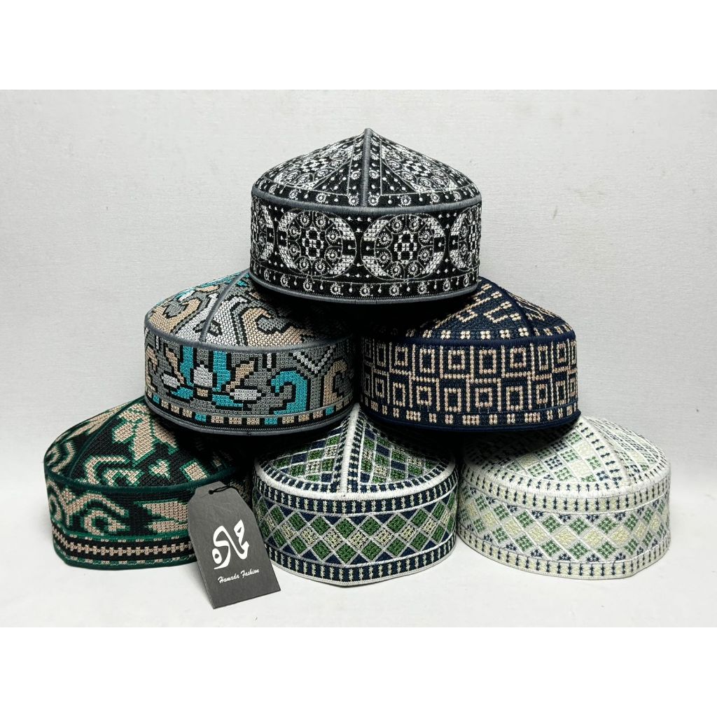 Jual PECI PAKISTAN DEWASA KEMASAN BOX Bordir Premium, Peci Pakistan ...