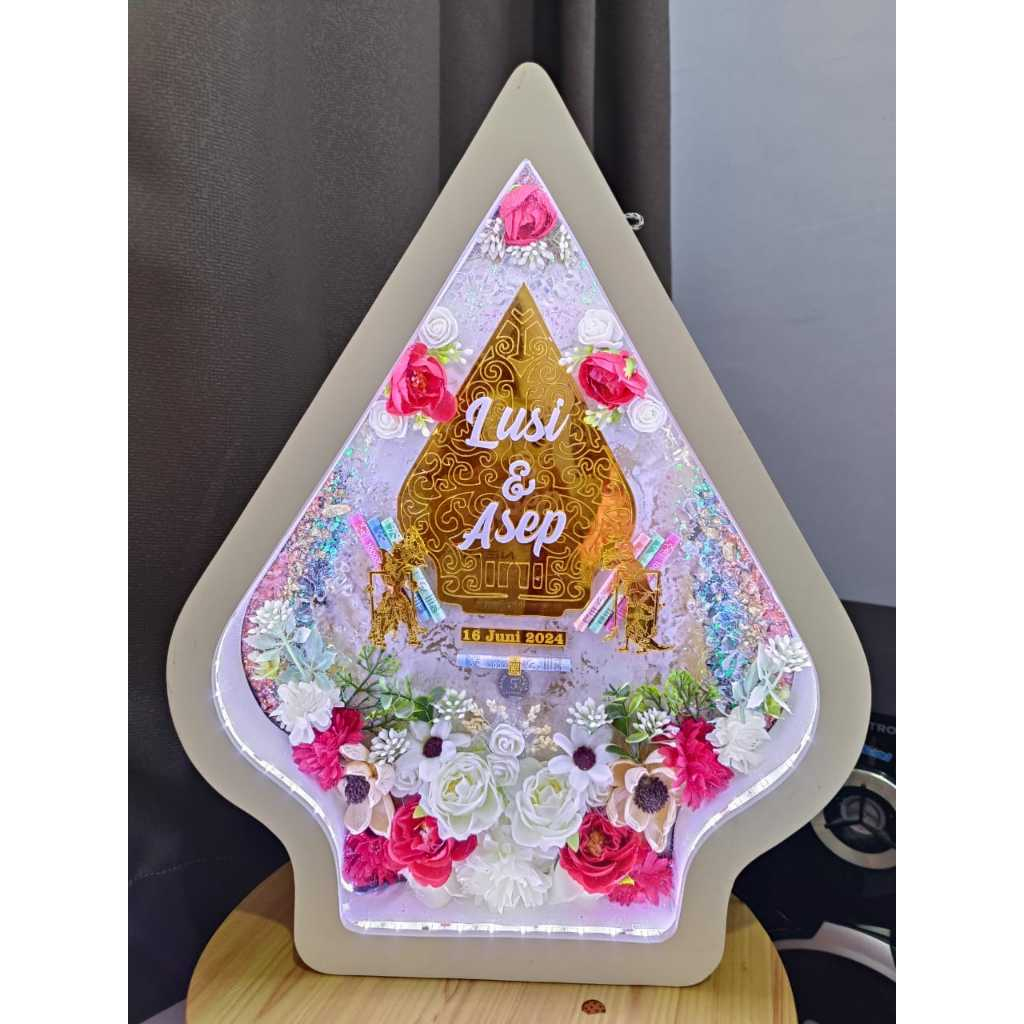 Jual Mahar Pernikahan Gunungan Wayang Resin 35x45 cm mahar unik resin ...