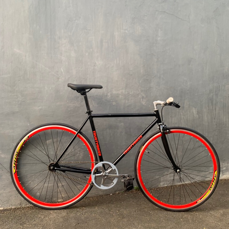 Jual Sepeda Fixie Pemula Pelajar Classic | Shopee Indonesia