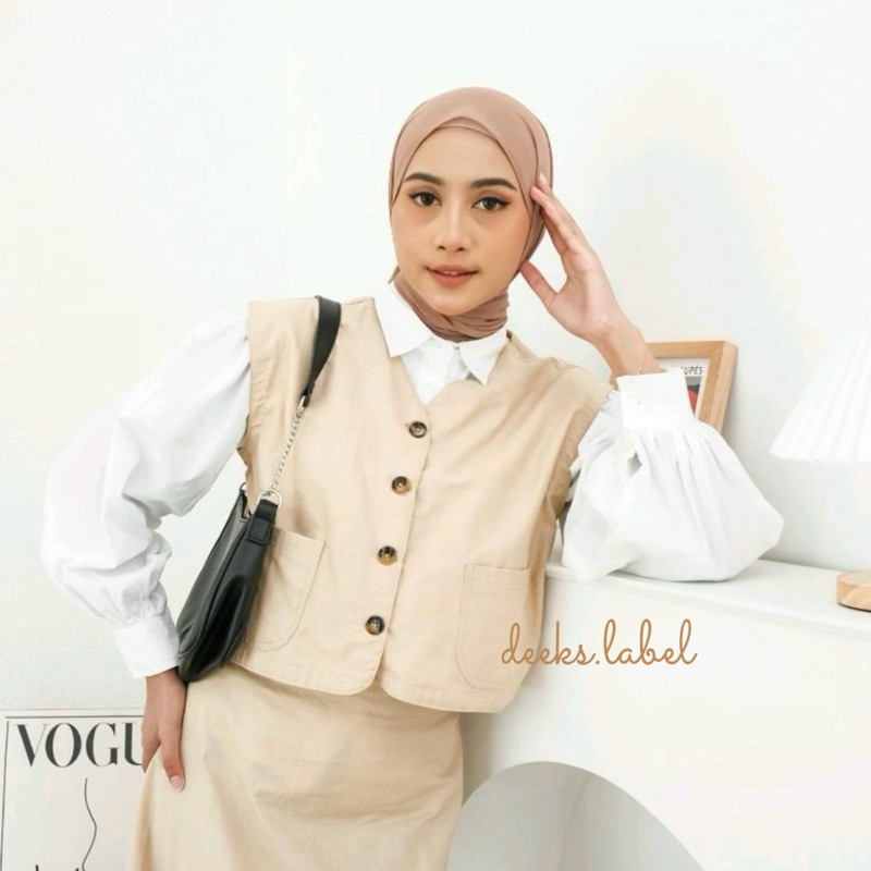 Jual Naomi Rompi // Vest lucu 30 warna // Rompi Korea | Shopee Indonesia
