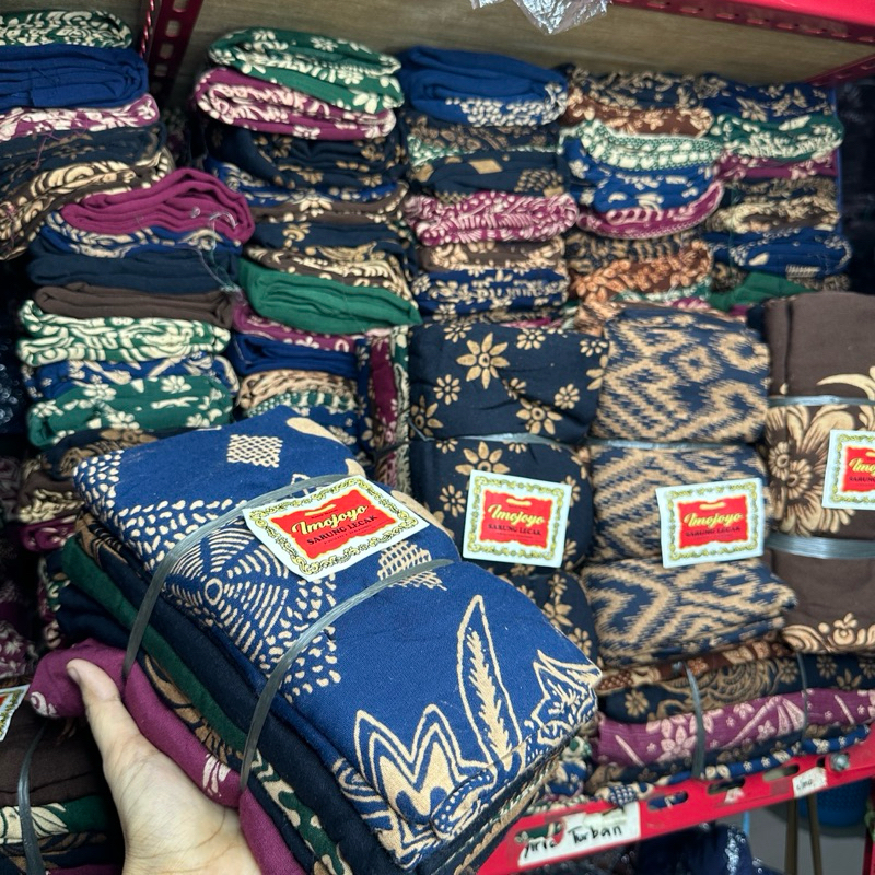 Jual Sarung Lecak Wanita Kain Santung Sarung Goyor Batik Santri ...