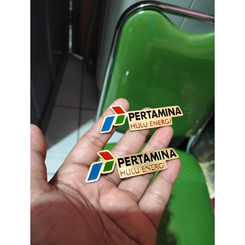 Jual pin Kuningan custom logo Pertamina hulu energi | Shopee Indonesia
