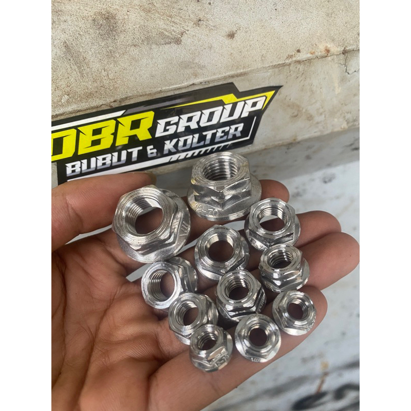 Jual mur stainless m5 m6 m8 m10 m12 m14 model kubah dan flange | Shopee ...