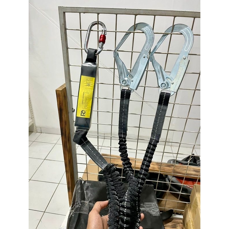 Jual hook lanyard absorber dobel hook lanyar absorber murah | Shopee ...