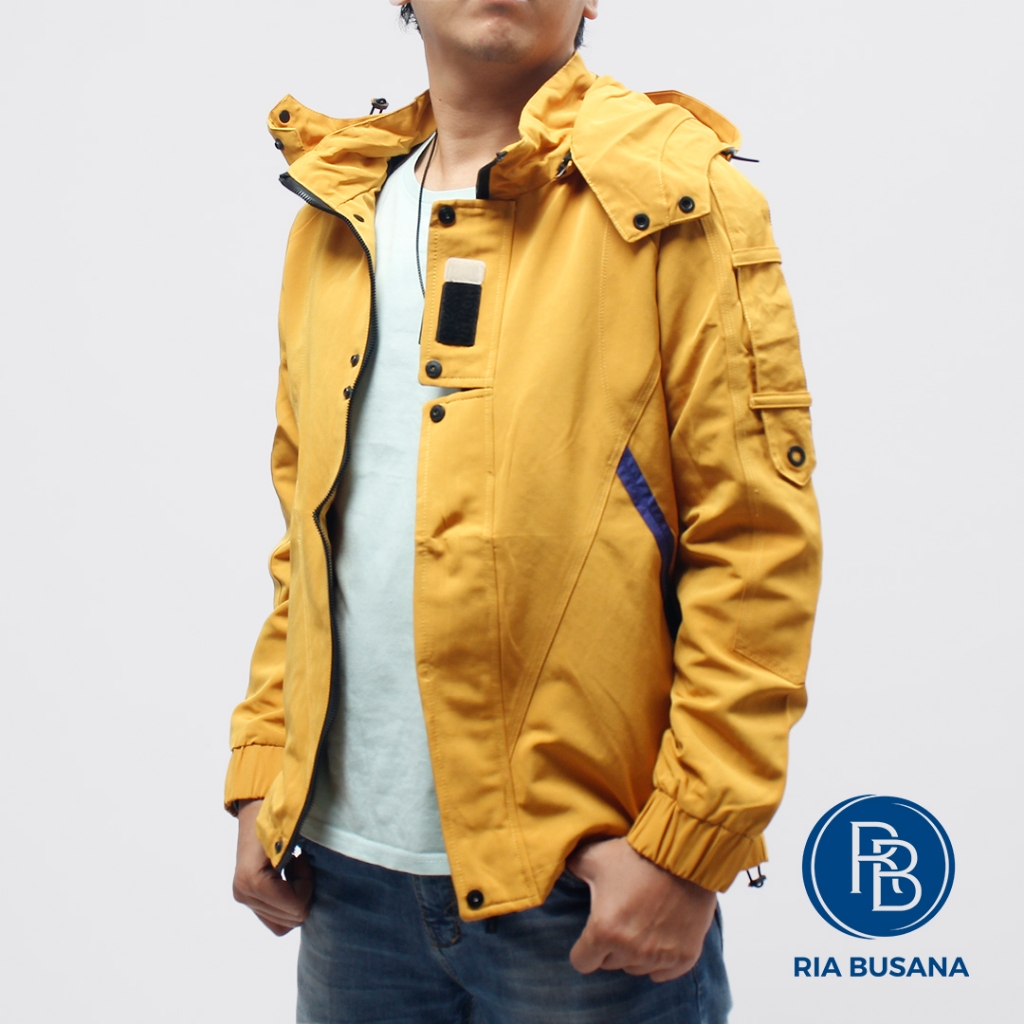 Jual Ria Busana - Tasima - Jacket Pria Parasut Art. WSL569 | Shopee ...