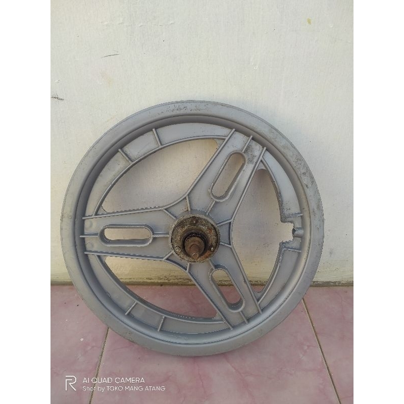 Jual velg kipas racing bintang tiga sepeda 16 lengkap as belakang aja ...