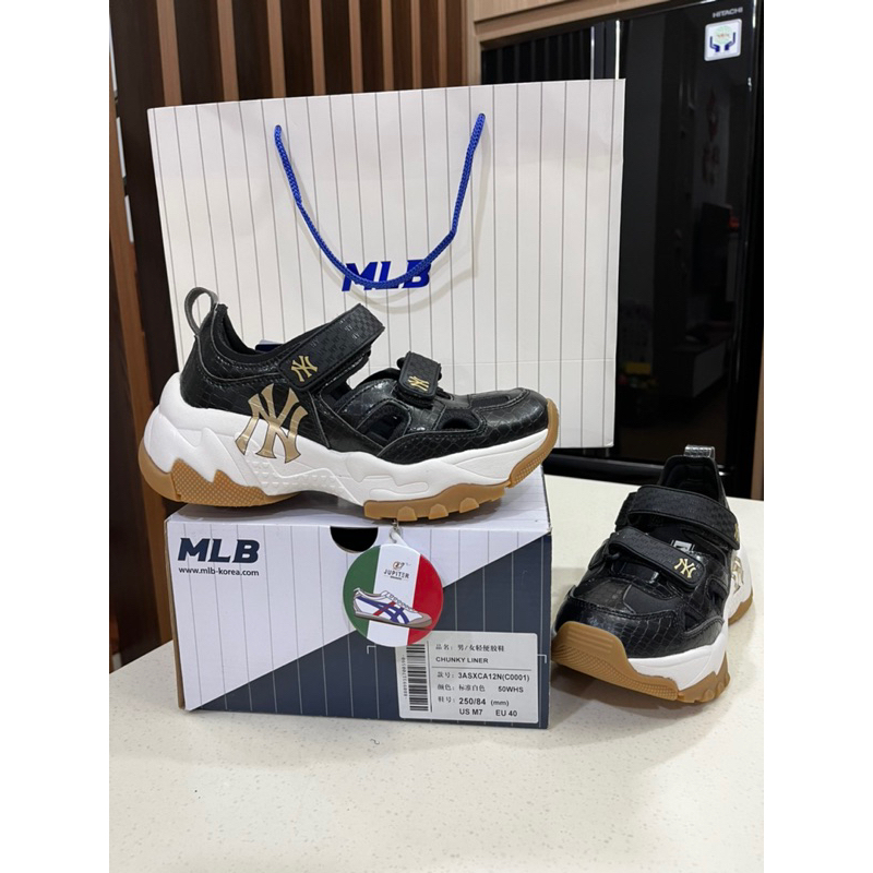Jual Sepatu MLB BigBall Chunky Mask Lux New Black Gold | Shopee Indonesia