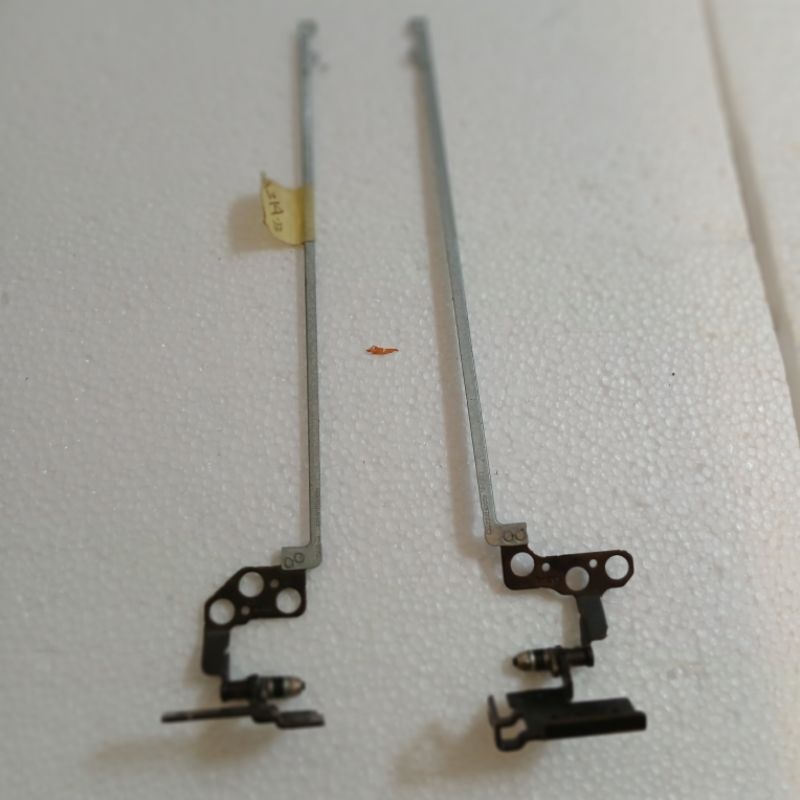 Jual ENGSEL HINGES LAPTOP ASUS A314 33 41 | Shopee Indonesia