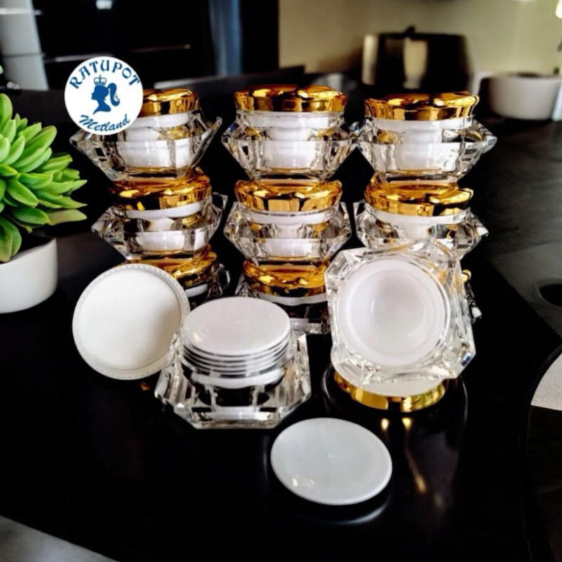 Jual pot cream 10 gr acrilic bening pot diamond tutup gold | Shopee ...