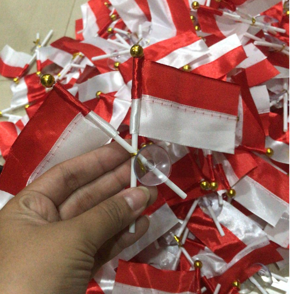 Jual Bendera Mobil Kecil Pajangan Bendera Merah Putih Tempel Cop Kaca ...