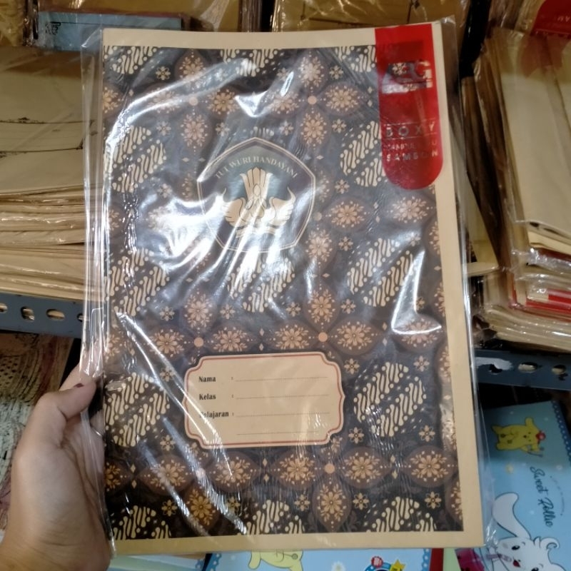 Jual SAMPUL BATIK BUKU BIG BOSS B5 CAMPUS SAMPUL KERTAS BATIK | Shopee ...