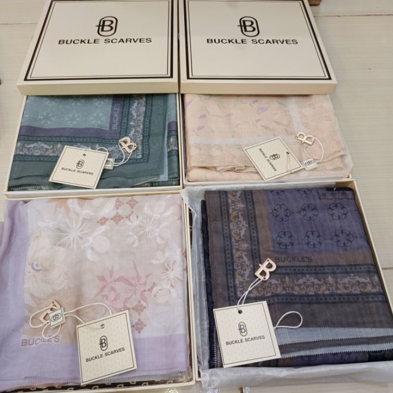 Jual Hijab Box-Merk Buckle Scarves-Hijab Segitiga-(175.000/5pcs ...