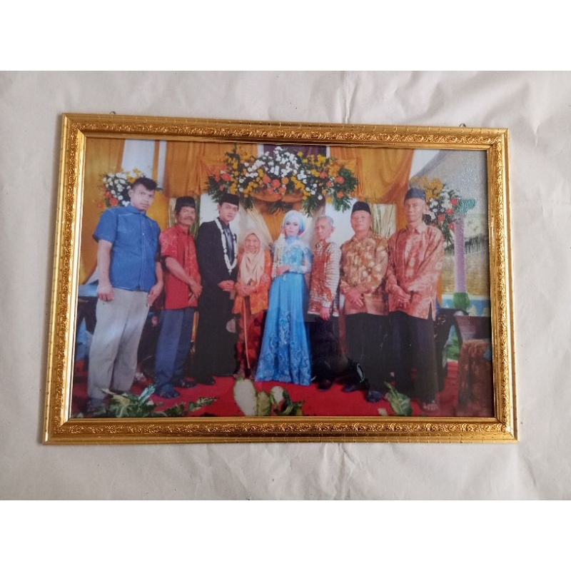 Jual FRAME PIGURA 10R UKURAN 20X30 PIAGAM Penghargaan FOTO RUANG TAMU ...