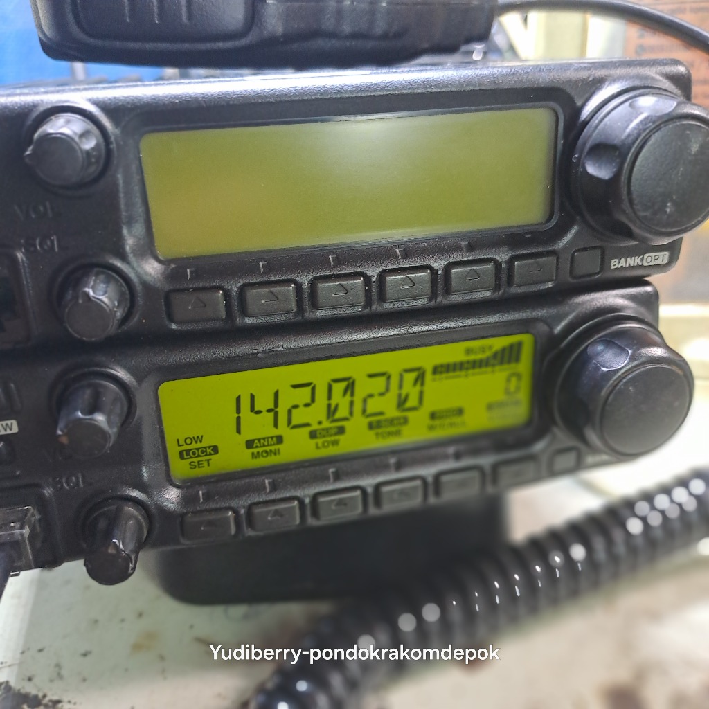 Jual RADIO RIG ICOM IC 2200 H (Idola para Briker) FREKUENSI VHF 118.000 ...