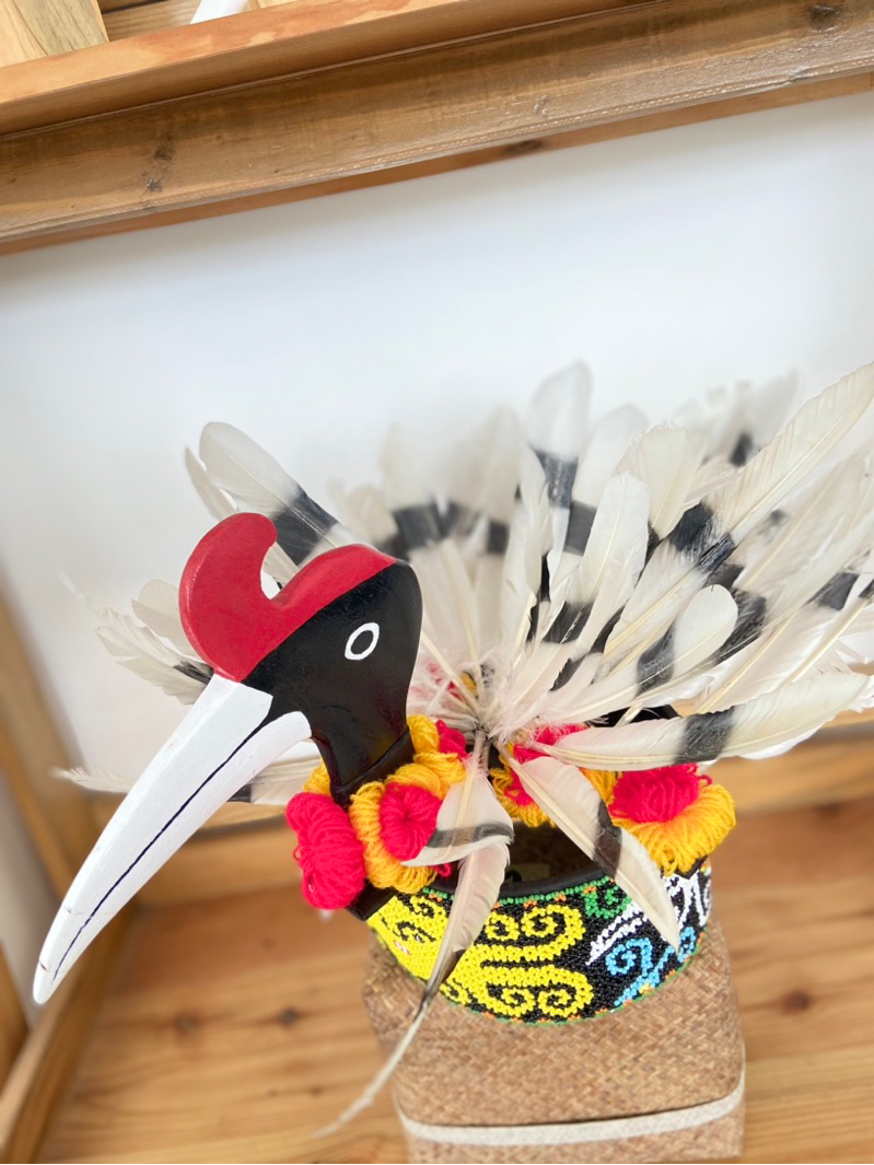 Jual Manika Kaltim - Topi Cewe Dayak / Topi Pengantin Wanita Dayak ...