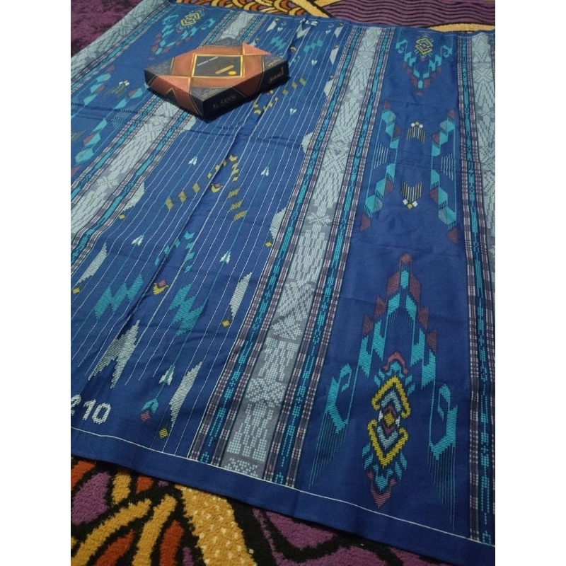 Jual sarung tenun Al samsi motif BHS SGT (NEEWW) | Shopee Indonesia