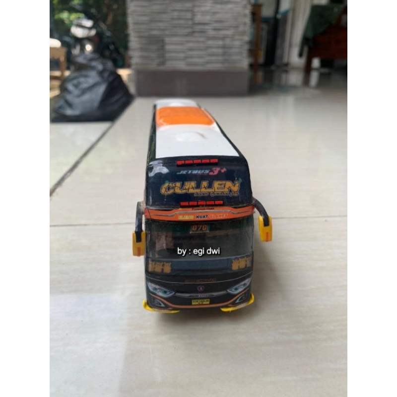 Jual Rotator Miniatur Bus Skala 1: 50 | Shopee Indonesia