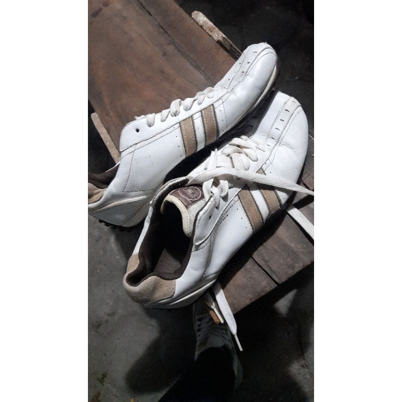 Jual sepatu bekas berkualitas | Shopee Indonesia