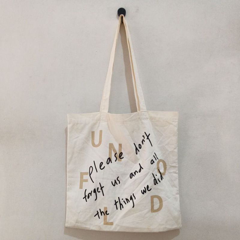 Jual Tas Tote Katun Second Putih Tulang | Shopee Indonesia