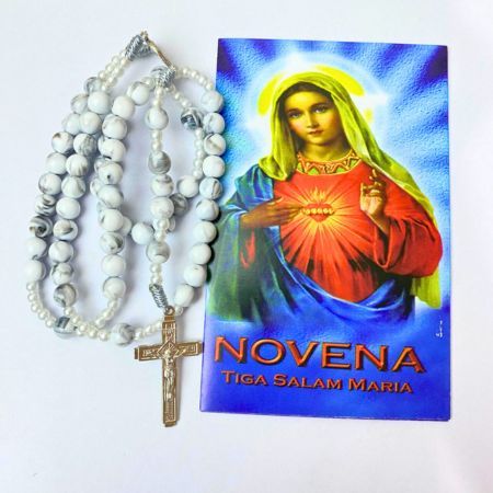 Jual bundle doa rosario putih corak marmer dan lembaran doa novena tiga salam maria terlengkap ...