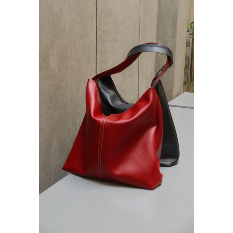 Jual sandra bag red | totebag kuliah hobo kerja muat laptop | Shopee ...