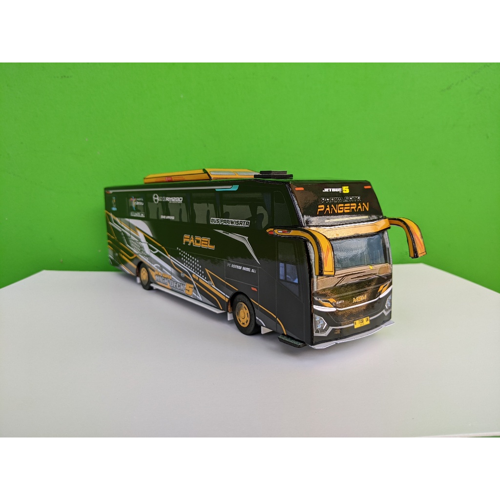 Jual Miniatur Bus PANGERAN JB5 PO. MSM Asyrof Fadel Set Lampu Hadiah ...