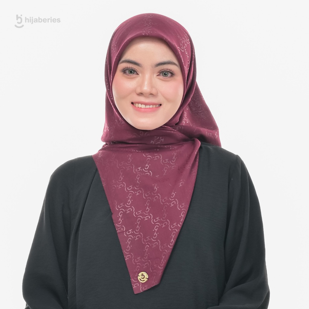Jual Hijaberies Elegance Embossed (Plum Maroon) - Monogram Series 3.0 ...