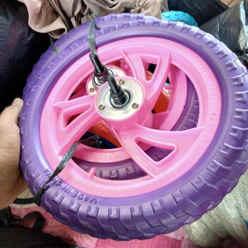 Jual Ban sepeda anak 1set ,Roda mati komplit ,ukuran 12/roda busa tanpa ...