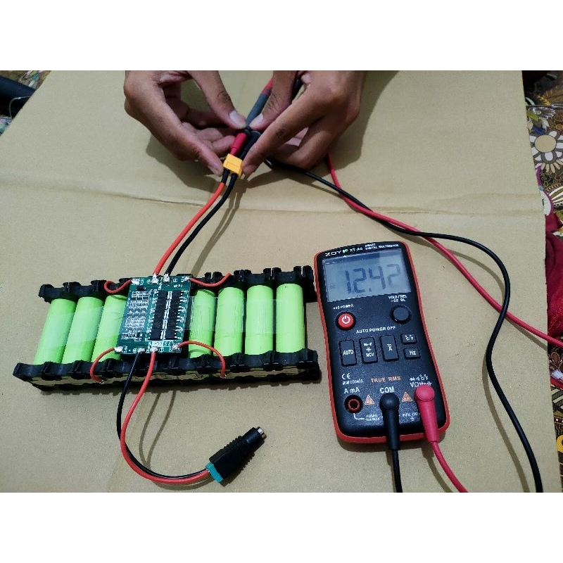 Jual pack 12 volt isi 9 Cell 18650.. plus BMS 3s 40 amper | Shopee ...
