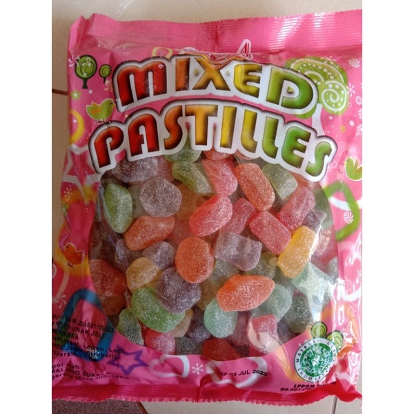 Jual Permen Jelly Mix Fruit 1kg / Yupi 1kg | Shopee Indonesia