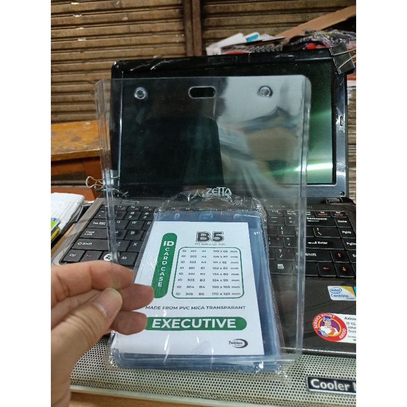 Jual Plastik ID CARD ukuran B5 ( 170 x 120 mm) | Shopee Indonesia