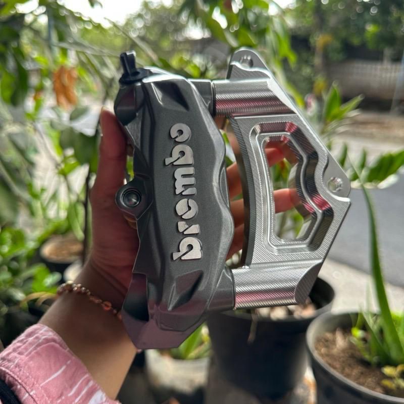 Jual kaliper Brembo m432 BIG 4 piston set breket cnc pnp ninja 150 r mp Tiger disc 300 320 mm ...