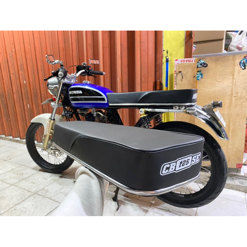 Jual JOK CB 125 SE SLIM downsize tinggi 9cm, JOK CB 9cm SABLON CB 125SE SPON FULL BIRU ANTI ...