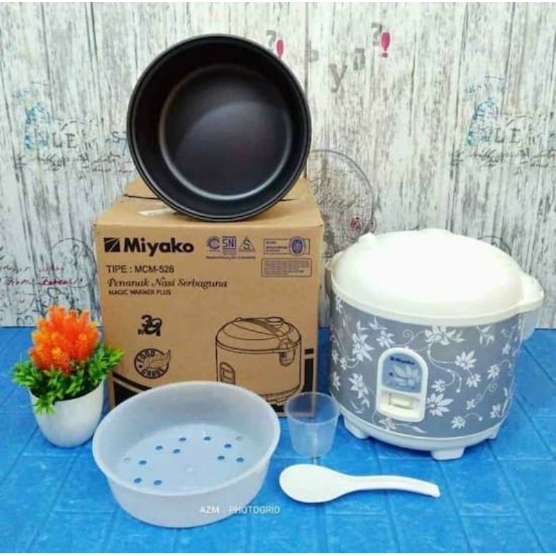 Jual MCM 528 MIYAKO MAGIC COM | Shopee Indonesia