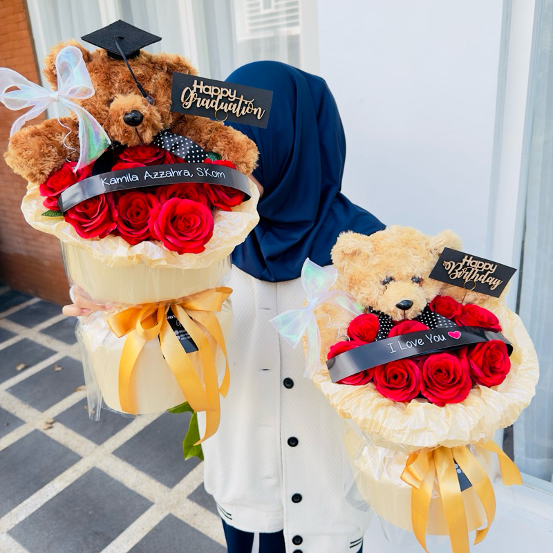 Jual GRADUATION BOUQUET BUCKET BUNGA KOREA BUKET WISUDA | Shopee Indonesia