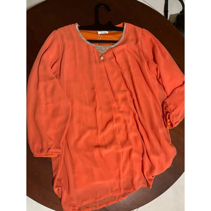 Jual PRELOVED BLOUSE ORANGE (Harga nego) | Shopee Indonesia
