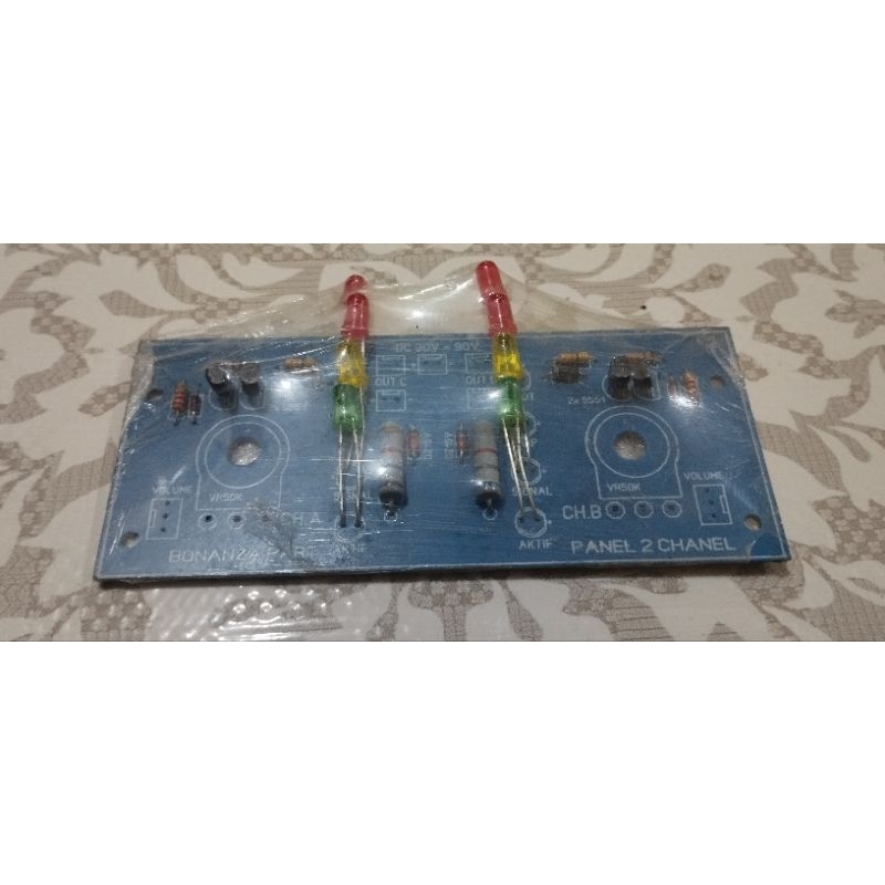 Jual kit panel depan box 2ch 1u kenop samping | Shopee Indonesia