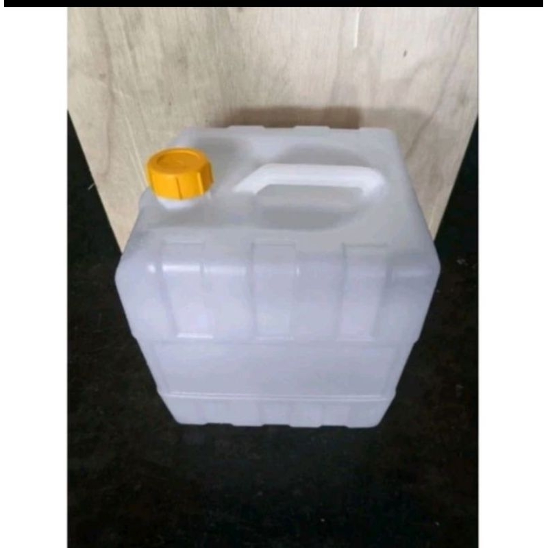 Jual jerigen bekas minyak 18L dan 20L | Shopee Indonesia
